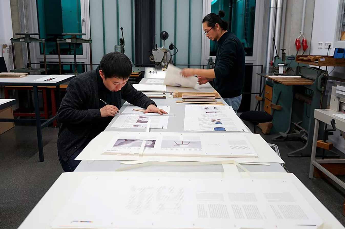 RONG - Redesign of Leporello | MINGDU DESIGN